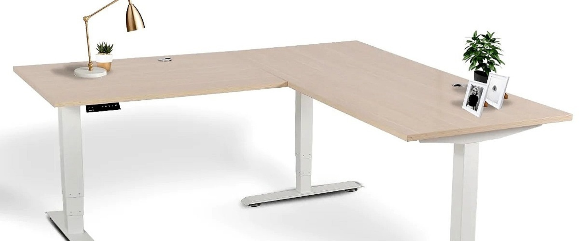 The Benefits of an L-Shaped Standing Desk